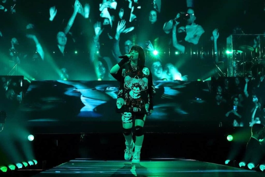 Billie Eilish has released her first photo with her partner of 31 years ...